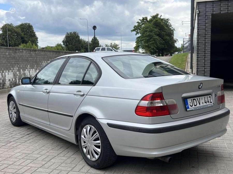 Grey BMW 318 2001 in Vilnius, with an engine capacity of 2.00 L and mileage of 238 thousand km for 950 €, photo 5 on AUTOMOTO.COM.LV