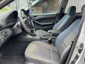 Grey BMW 318 2001 in Vilnius, with an engine capacity of 2.00 L and mileage of 238 thousand km for 950 €, photo 9 on AUTOMOTO.COM.LV