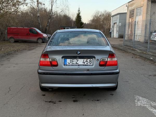 Grey BMW 318 2003 in Siauliai, with an engine capacity of 2.00 L and mileage of 330 thousand km for 1250 €, photo 5 on AUTOMOTO.COM.LV