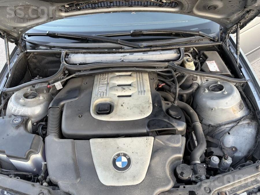 Grey BMW 318 2003 in Bauska, with an engine capacity of 2.00 L and mileage of 365 thousand km for 2900 €, photo 14 on AUTOMOTO.COM.LV
