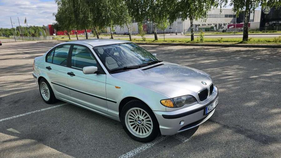 Pelēks BMW 318 2003 Kauņa, ar dzinēja tilpumu 2.00 L un nobraukumu 125 tūkst. km par 2299 €, foto 1 vietnē AUTOMOTO.COM.LV