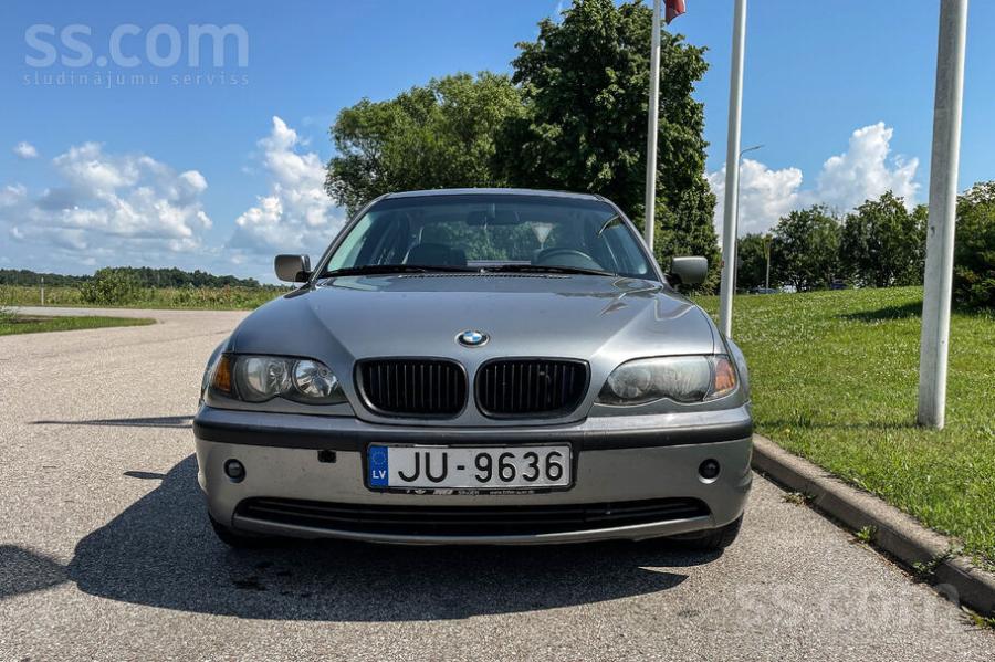 Grey BMW 318 2003 in Liepaja, with an engine capacity of 2.00 L and mileage of 394 thousand km for 1900 €, photo 1 on AUTOMOTO.COM.LV