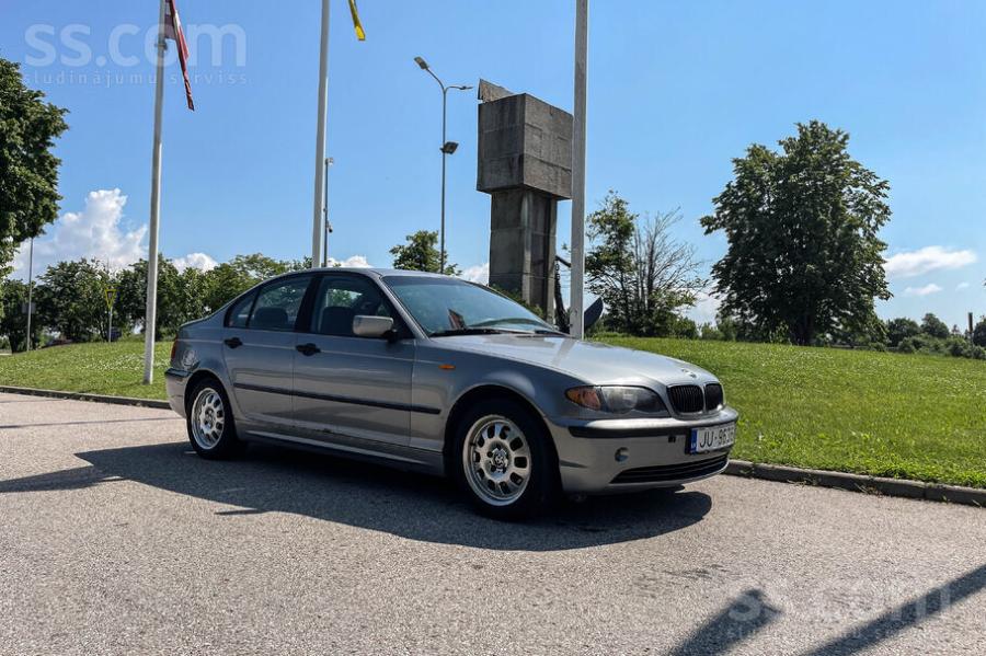 Grey BMW 318 2003 in Liepaja, with an engine capacity of 2.00 L and mileage of 394 thousand km for 1900 €, photo 3 on AUTOMOTO.COM.LV
