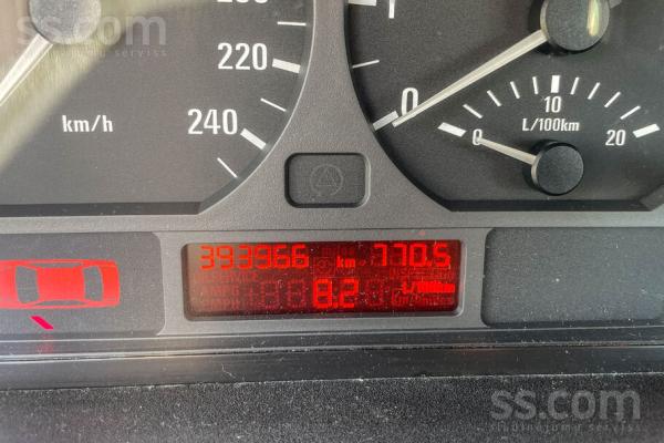 Pelēks BMW 318 2003 Liepāja, ar dzinēja tilpumu 2.00 L un nobraukumu 394 tūkst. km par 1900 €, foto 9 vietnē AUTOMOTO.COM.LV