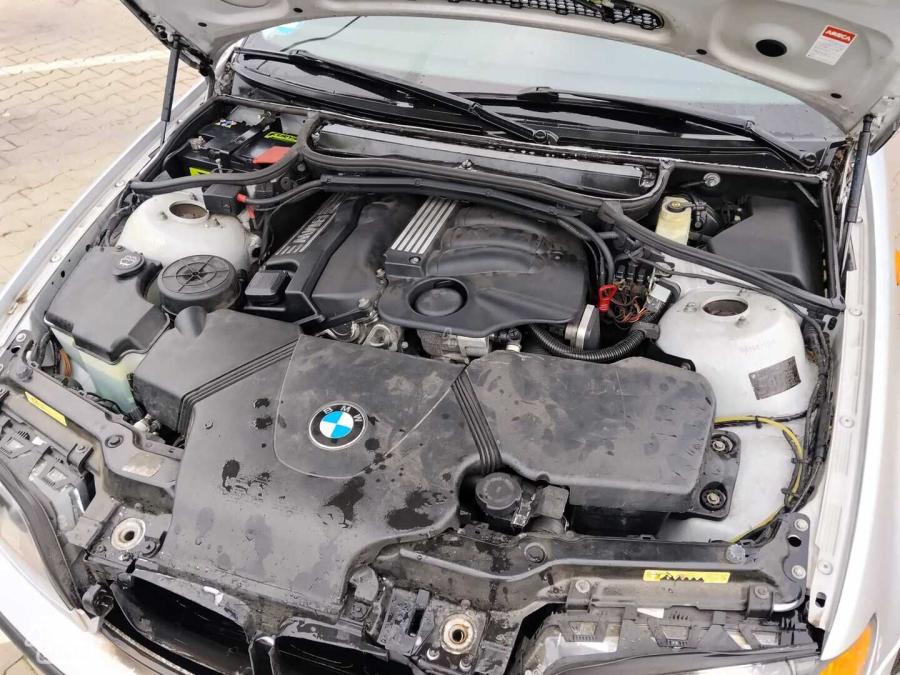 Pelēks BMW 318 2003 Viļņa, ar dzinēja tilpumu 2.00 L un nobraukumu 235 tūkst. km par 1999 €, foto 16 vietnē AUTOMOTO.COM.LV