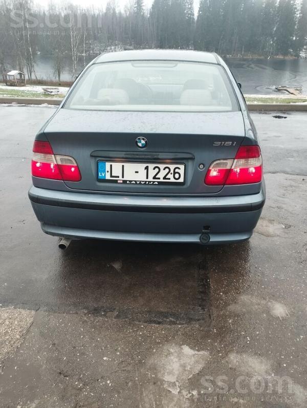 Pelēks BMW 318 2004 Rīga, ar dzinēja tilpumu 2.00 L un nobraukumu 231 tūkst. km par 1900 €, foto 4 vietnē AUTOMOTO.COM.LV
