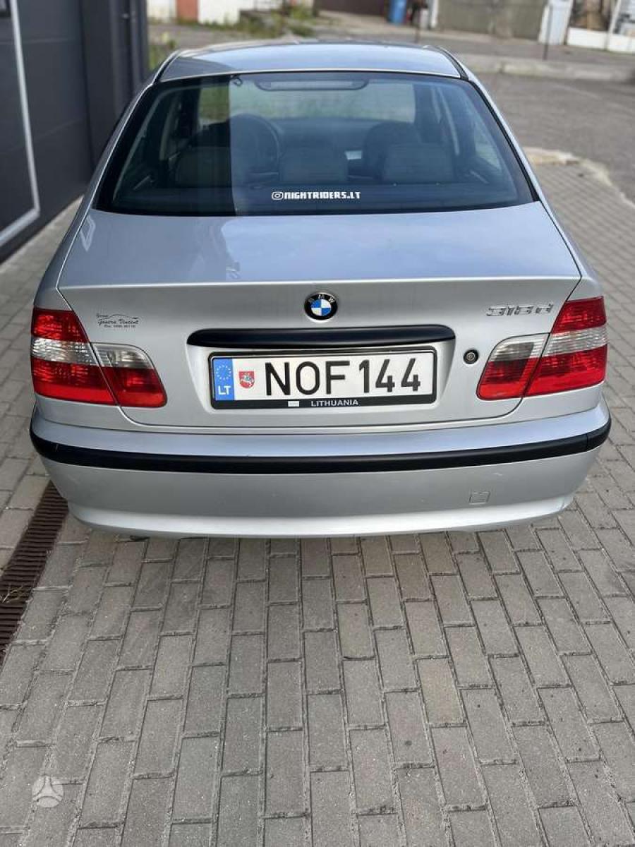 Pelēks BMW 318 2004 Viļņa, ar dzinēja tilpumu 2.00 L un nobraukumu 392 tūkst. km par 800 €, foto 4 vietnē AUTOMOTO.COM.LV