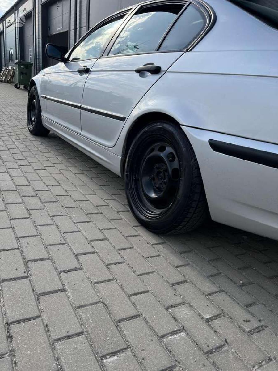 Pelēks BMW 318 2004 Viļņa, ar dzinēja tilpumu 2.00 L un nobraukumu 392 tūkst. km par 800 €, foto 7 vietnē AUTOMOTO.COM.LV