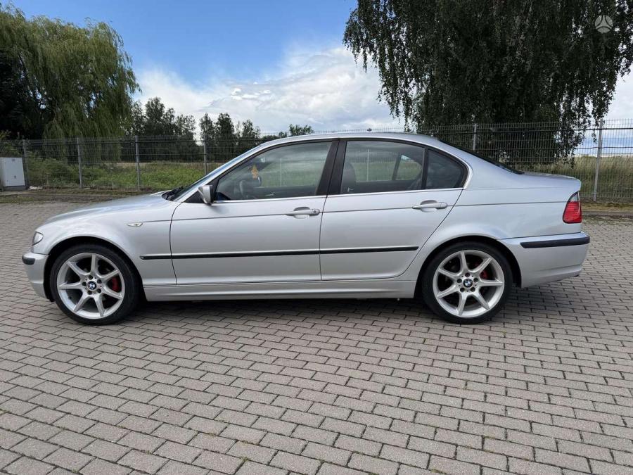 Pelēks BMW 318 2004 Marijampole, ar dzinēja tilpumu 2.00 L un nobraukumu 271 tūkst. km par 1650 €, foto 5 vietnē AUTOMOTO.COM.LV