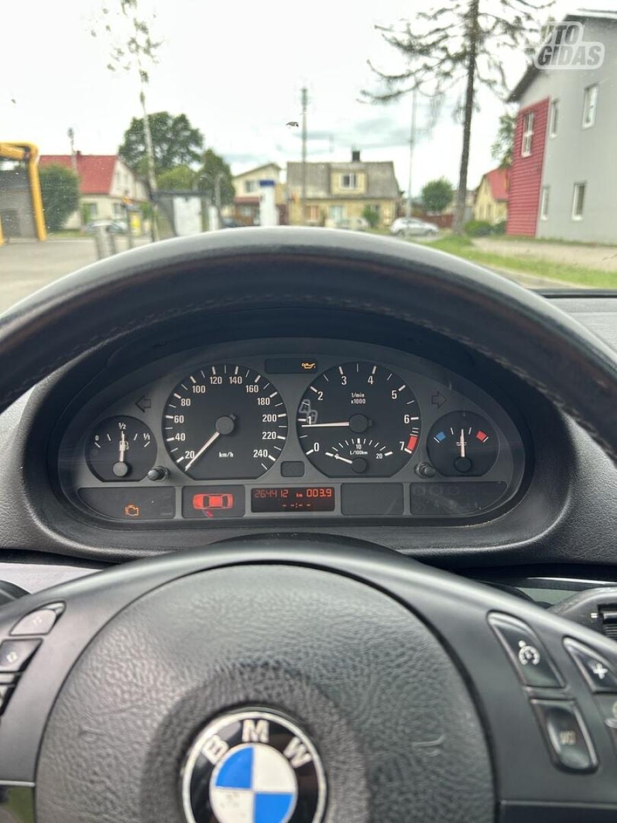 Pelēks BMW 318 2005 Panevēža, ar dzinēja tilpumu 2.00 L un nobraukumu 264 tūkst. km par 1800 €, foto 10 vietnē AUTOMOTO.COM.LV