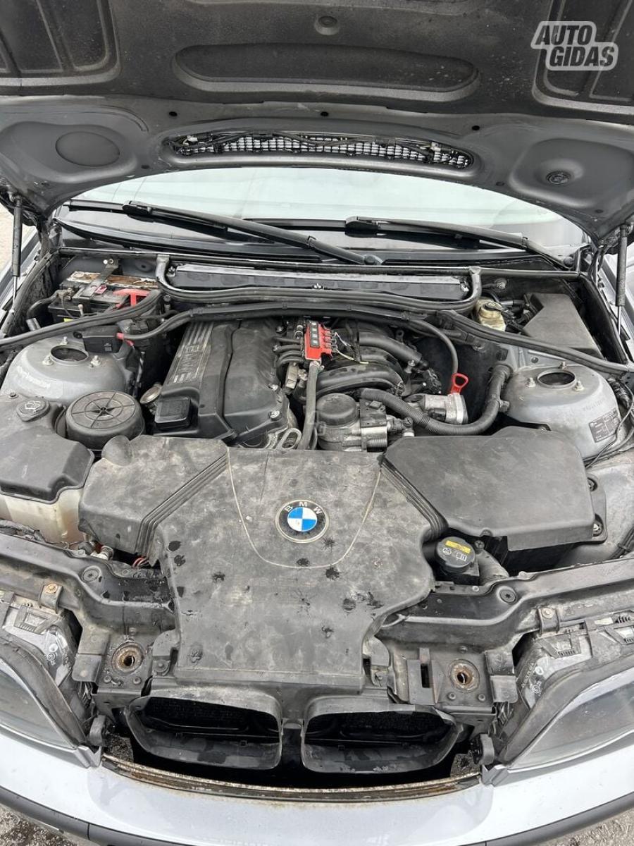 Pelēks BMW 318 2005 Panevēža, ar dzinēja tilpumu 2.00 L un nobraukumu 264 tūkst. km par 1800 €, foto 14 vietnē AUTOMOTO.COM.LV