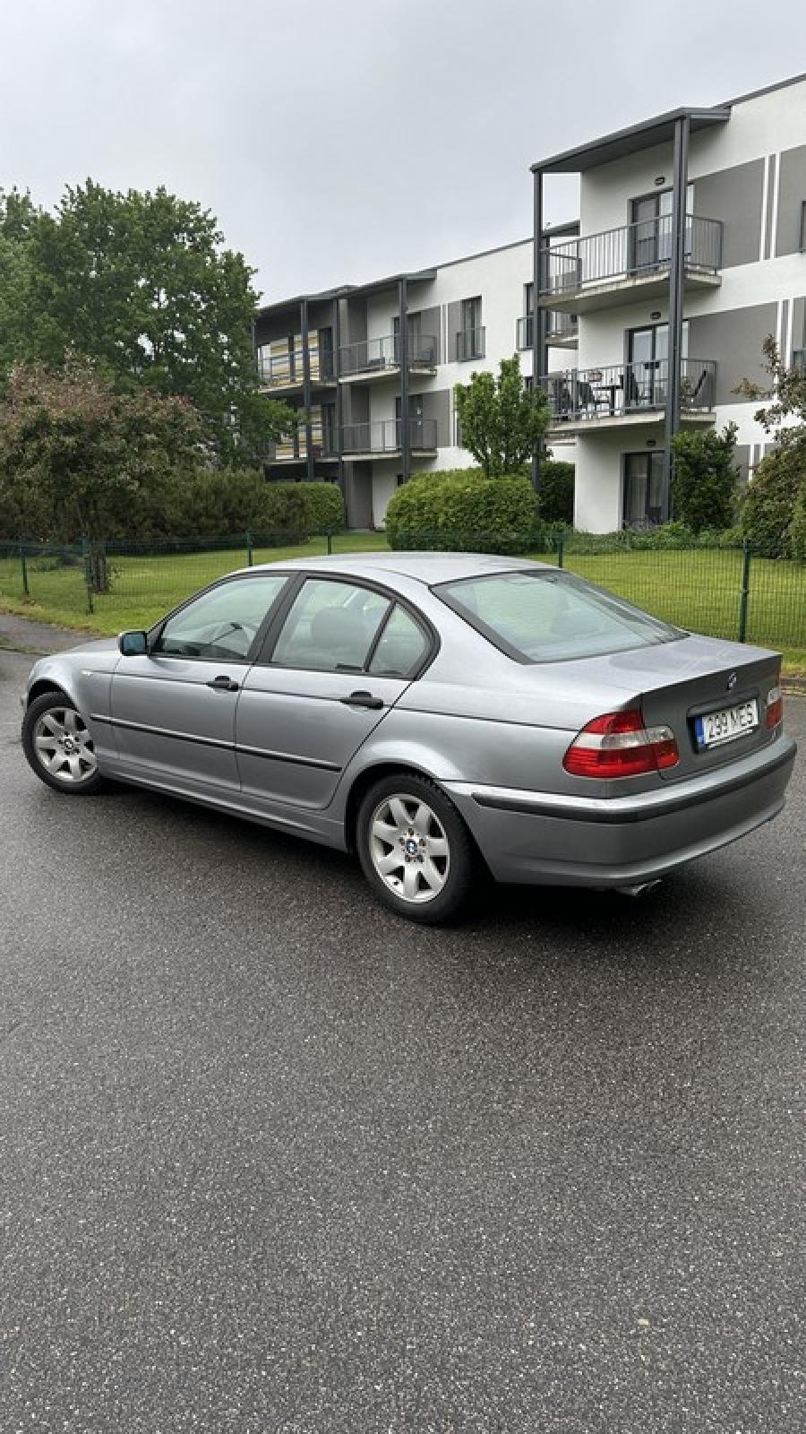 Pelēks BMW 318 2005 Pērnava, ar dzinēja tilpumu 2.00 L un nobraukumu 268 tūkst. km par 1900 €, foto 18 vietnē AUTOMOTO.COM.LV