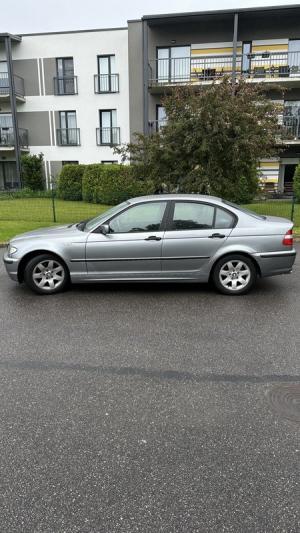 Pelēks BMW 318 2005 Pērnava, ar dzinēja tilpumu 2.00 L un nobraukumu 268 tūkst. km par 1900 €, foto 19 vietnē AUTOMOTO.COM.LV