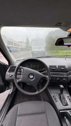 Pelēks BMW 318 2005 Pērnava, ar dzinēja tilpumu 2.00 L un nobraukumu 268 tūkst. km par 1900 €, foto 20 vietnē AUTOMOTO.COM.LV