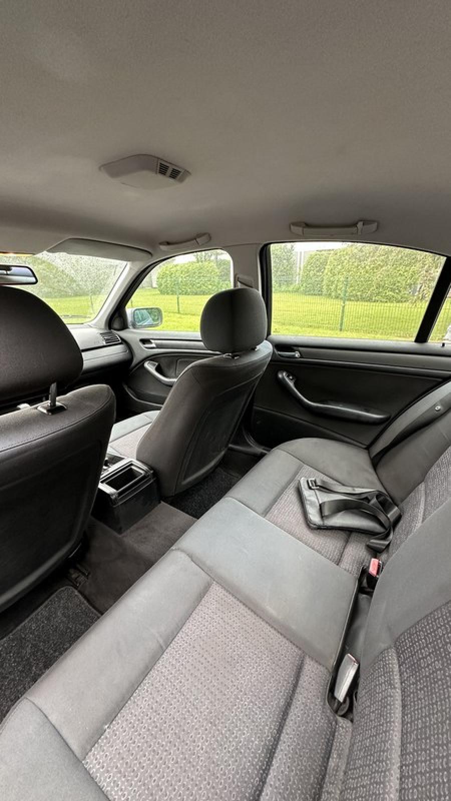 Pelēks BMW 318 2005 Pērnava, ar dzinēja tilpumu 2.00 L un nobraukumu 268 tūkst. km par 1900 €, foto 22 vietnē AUTOMOTO.COM.LV