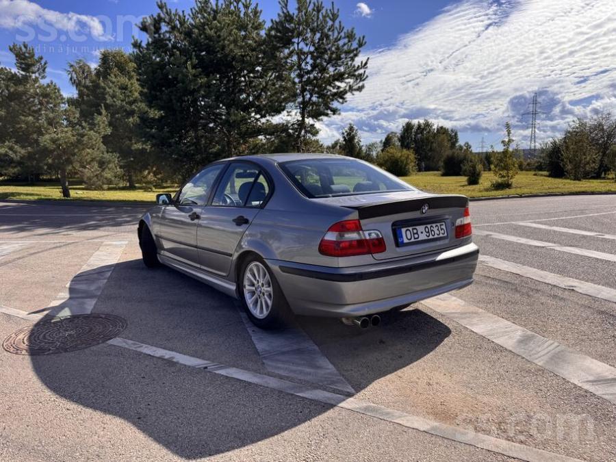 Grey BMW 318 2005 in Riga, with an engine capacity of 1.80 L and mileage of 227 thousand km for 2750 €, photo 4 on AUTOMOTO.COM.LV
