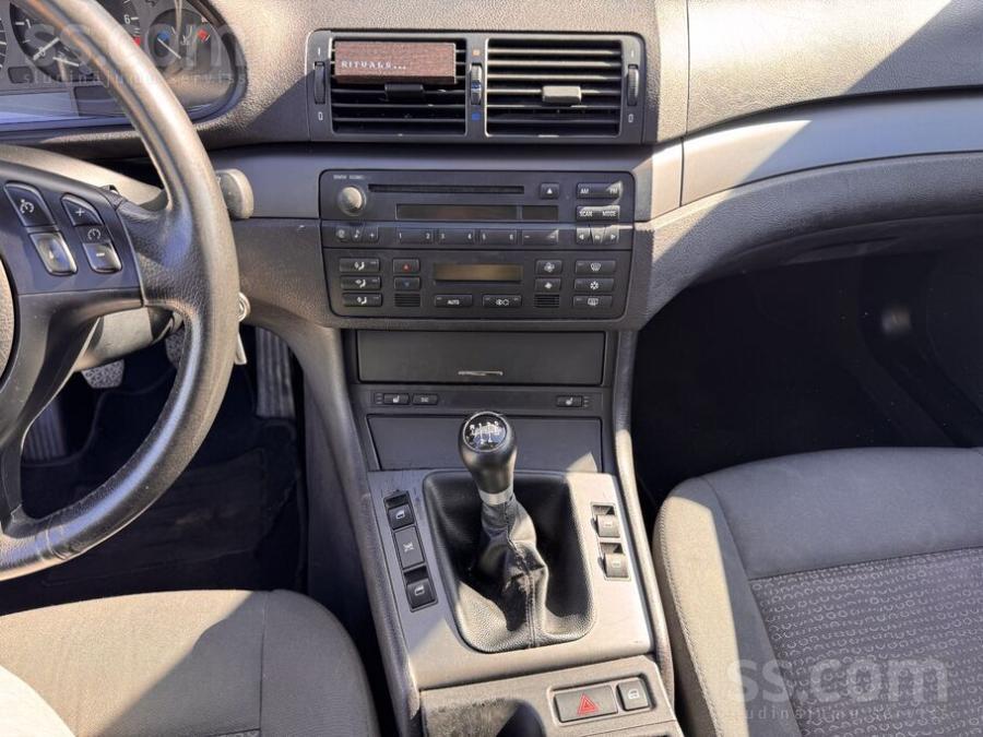 Grey BMW 318 2005 in Riga, with an engine capacity of 1.80 L and mileage of 227 thousand km for 2750 €, photo 12 on AUTOMOTO.COM.LV