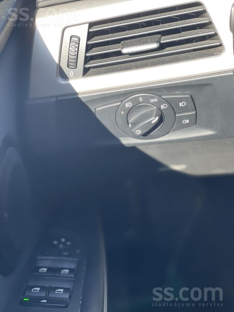 Grey BMW 318 2006 in Riga, with an engine capacity of 2.00 L and mileage of 0 thousand km for 3100 €, photo 8 on AUTOMOTO.COM.LV