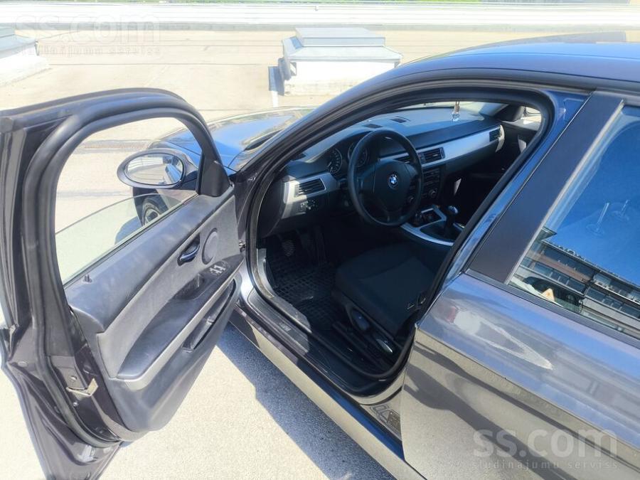 Pelēks BMW 318 2006 Rīga, ar dzinēja tilpumu 2.00 L un nobraukumu 215 tūkst. km par 2800 €, foto 12 vietnē AUTOMOTO.COM.LV