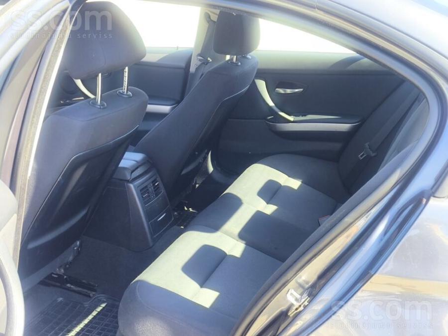 Pelēks BMW 318 2006 Rīga, ar dzinēja tilpumu 2.00 L un nobraukumu 215 tūkst. km par 2800 €, foto 24 vietnē AUTOMOTO.COM.LV
