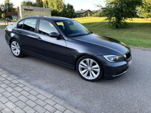 Pelēks BMW 318 2006 Kauņa, ar dzinēja tilpumu 2.00 L un nobraukumu 293 tūkst. km par 2400 €, foto 28 vietnē AUTOMOTO.COM.LV