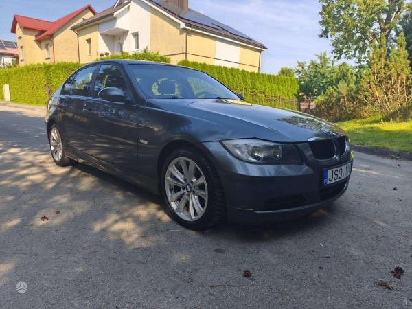 Grey BMW 318 2006 in Vilnius, with an engine capacity of 2.00 L and mileage of 40 thousand km for 1999 €, photo 2 on AUTOMOTO.COM.LV