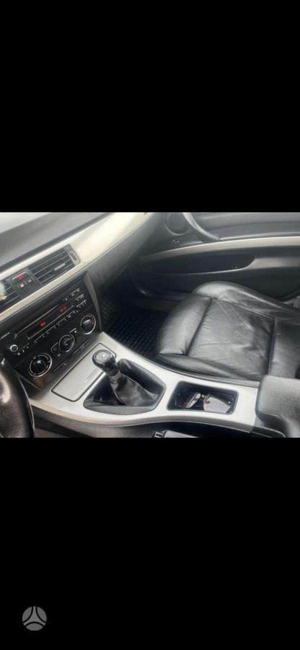 Grey BMW 318 2006 in Vilnius, with an engine capacity of 2.00 L and mileage of 286 thousand km for 2800 €, photo 7 on AUTOMOTO.COM.LV