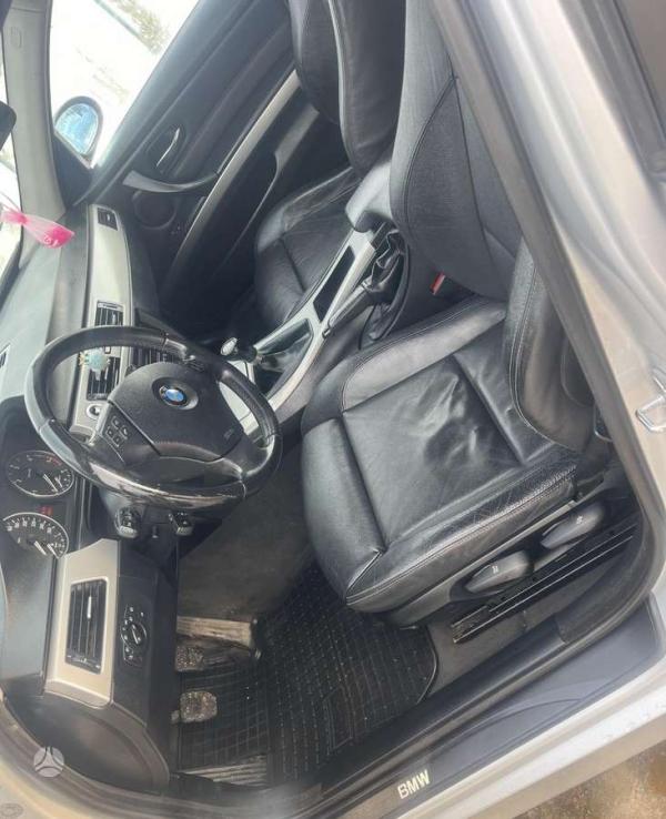 Grey BMW 318 2006 in Vilnius, with an engine capacity of 2.00 L and mileage of 286 thousand km for 2800 €, photo 10 on AUTOMOTO.COM.LV