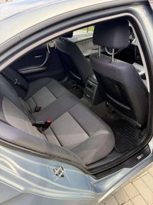 Pelēks BMW 318 2006 Kauņa, ar dzinēja tilpumu 1.99 L un nobraukumu 210 tūkst. km par 2950 €, foto 9 vietnē AUTOMOTO.COM.LV