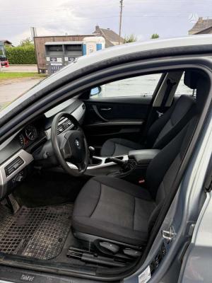 Pelēks BMW 318 2006 Kauņa, ar dzinēja tilpumu 1.99 L un nobraukumu 210 tūkst. km par 2950 €, foto 14 vietnē AUTOMOTO.COM.LV