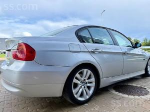 Pelēks BMW 318 2006 Rīga, ar dzinēja tilpumu 2.00 L un nobraukumu 259 tūkst. km par 3150 €, foto 9 vietnē AUTOMOTO.COM.LV