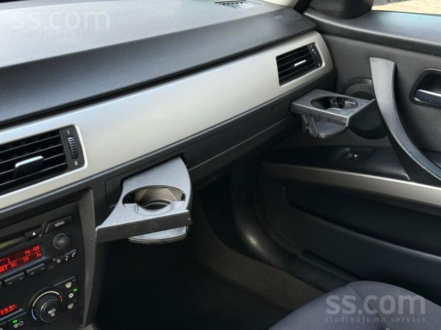 Pelēks BMW 318 2006 Rīga, ar dzinēja tilpumu 2.00 L un nobraukumu 259 tūkst. km par 3150 €, foto 14 vietnē AUTOMOTO.COM.LV