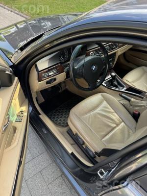 Grey BMW 318 2006 in Riga, with an engine capacity of 1.80 L and mileage of 221 thousand km for 2000 €, photo 8 on AUTOMOTO.COM.LV