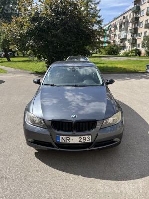 Grey BMW 318 2006 in Riga, with an engine capacity of 2.00 L and mileage of 290 thousand km for 2500 €, photo 6 on AUTOMOTO.COM.LV