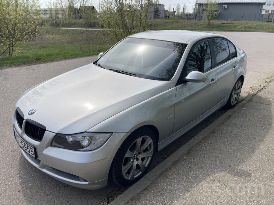 Grey BMW 318 2007 in Daugavpils, with an engine capacity of 2.00 L and mileage of 351 thousand km for 2200 €, photo 1 on AUTOMOTO.COM.LV