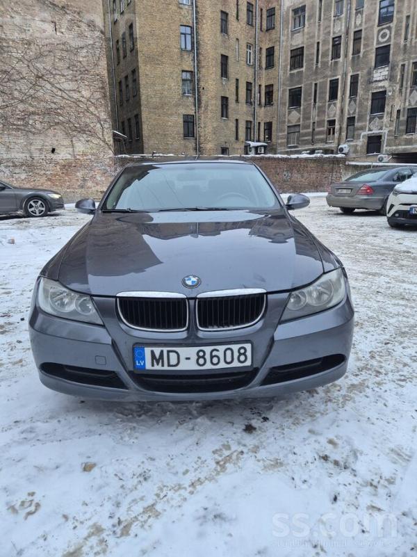 Pelēks BMW 318 2007 Rīga, ar dzinēja tilpumu 2.00 L un nobraukumu 396 tūkst. km par 2700 €, foto 2 vietnē AUTOMOTO.COM.LV