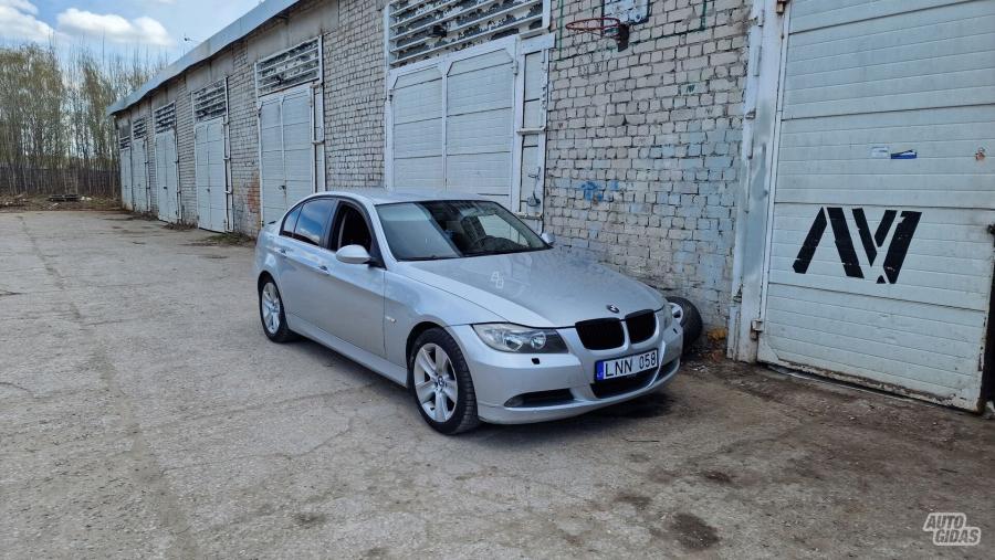 Pelēks BMW 318 2007 Kauņa, ar dzinēja tilpumu 2.00 L un nobraukumu 272 tūkst. km par 2750 €, foto 11 vietnē AUTOMOTO.COM.LV