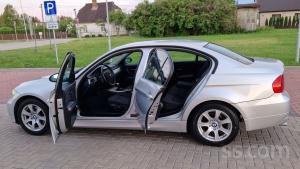 Pelēks BMW 318 2007 Jelgava, ar dzinēja tilpumu 2.00 L un nobraukumu 240 tūkst. km par 3550 €, foto 20 vietnē AUTOMOTO.COM.LV