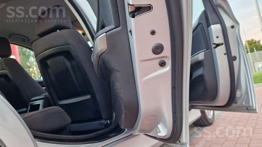 Pelēks BMW 318 2007 Jelgava, ar dzinēja tilpumu 2.00 L un nobraukumu 240 tūkst. km par 3550 €, foto 30 vietnē AUTOMOTO.COM.LV