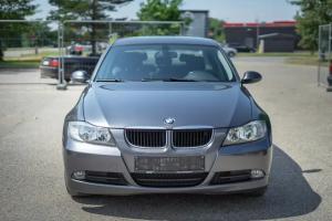 Pelēks BMW 318 2007 Liepāja, ar dzinēja tilpumu 2.00 L un nobraukumu 231 tūkst. km par 4950 €, foto 7 vietnē AUTOMOTO.COM.LV