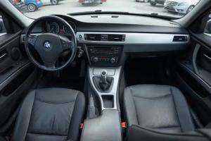 Pelēks BMW 318 2007 Liepāja, ar dzinēja tilpumu 2.00 L un nobraukumu 231 tūkst. km par 4950 €, foto 8 vietnē AUTOMOTO.COM.LV