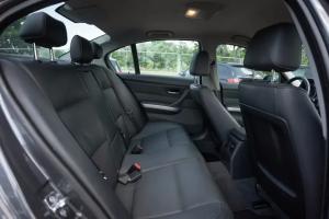 Pelēks BMW 318 2007 Liepāja, ar dzinēja tilpumu 2.00 L un nobraukumu 231 tūkst. km par 4950 €, foto 12 vietnē AUTOMOTO.COM.LV