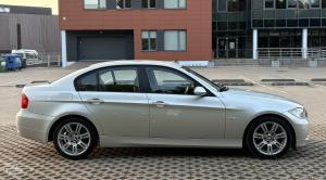 Grey BMW 318 2007 in Silale, with an engine capacity of 2.00 L and mileage of 324 thousand km for 3999 €, photo 12 on AUTOMOTO.COM.LV