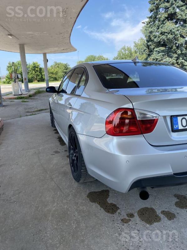 Pelēks BMW 318 2007 Ogre, ar dzinēja tilpumu 2.00 L un nobraukumu 317 tūkst. km par 4490 €, foto 4 vietnē AUTOMOTO.COM.LV