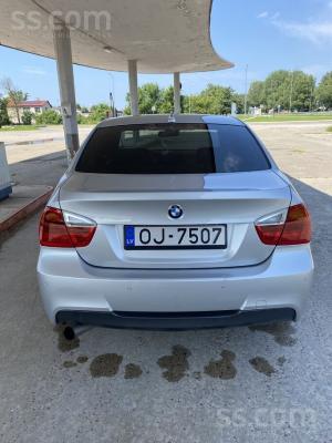 Grey BMW 318 2007 in Ogre, with an engine capacity of 2.00 L and mileage of 317 thousand km for 4490 €, photo 6 on AUTOMOTO.COM.LV