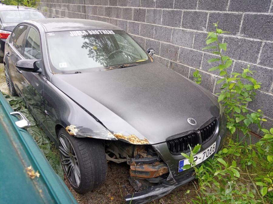 Grey BMW 318 2007 in Jurmala, with an engine capacity of 2.00 L and mileage of 371 thousand km for 2799 €, photo 18 on AUTOMOTO.COM.LV