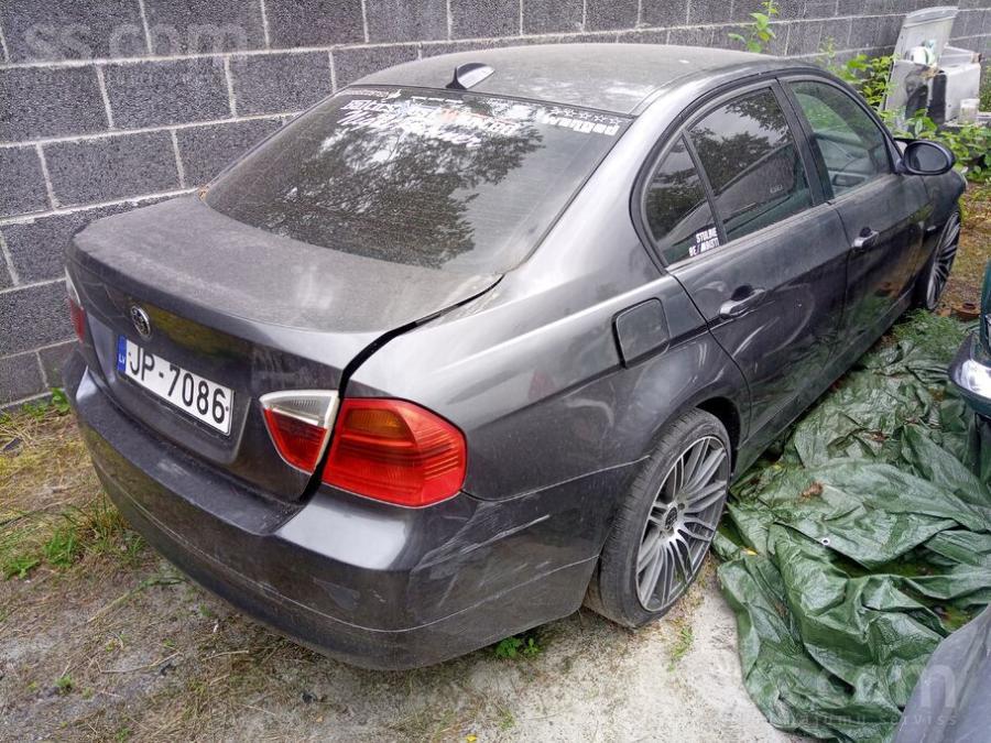 Grey BMW 318 2007 in Jurmala, with an engine capacity of 2.00 L and mileage of 371 thousand km for 2799 €, photo 20 on AUTOMOTO.COM.LV