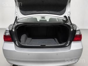 Pelēks BMW 318 2007 Rīga, ar dzinēja tilpumu 2.00 L un nobraukumu 171 tūkst. km par 4650 €, foto 21 vietnē AUTOMOTO.COM.LV
