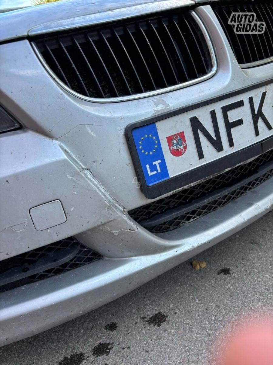 Серый БМВ 318 2007 в Вилкавишкис, объемом двигателя 2.00 л и пробегом 339 тыс. км за 1800 €, фото 7 на AUTOMOTO.COM.LV