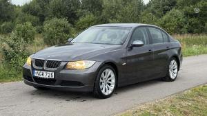 Grey BMW 318 2007 in Vilnius, with an engine capacity of 2.00 L and mileage of 382 thousand km for 2550 €, photo  on AUTOMOTO.COM.LV